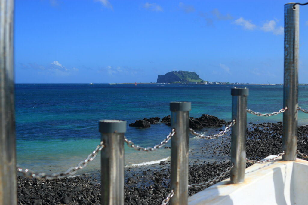 済州島観光の楽しみ方！絶景スポットからユニークな体験までおすすめ17選 | VELTRA旅行ガイド