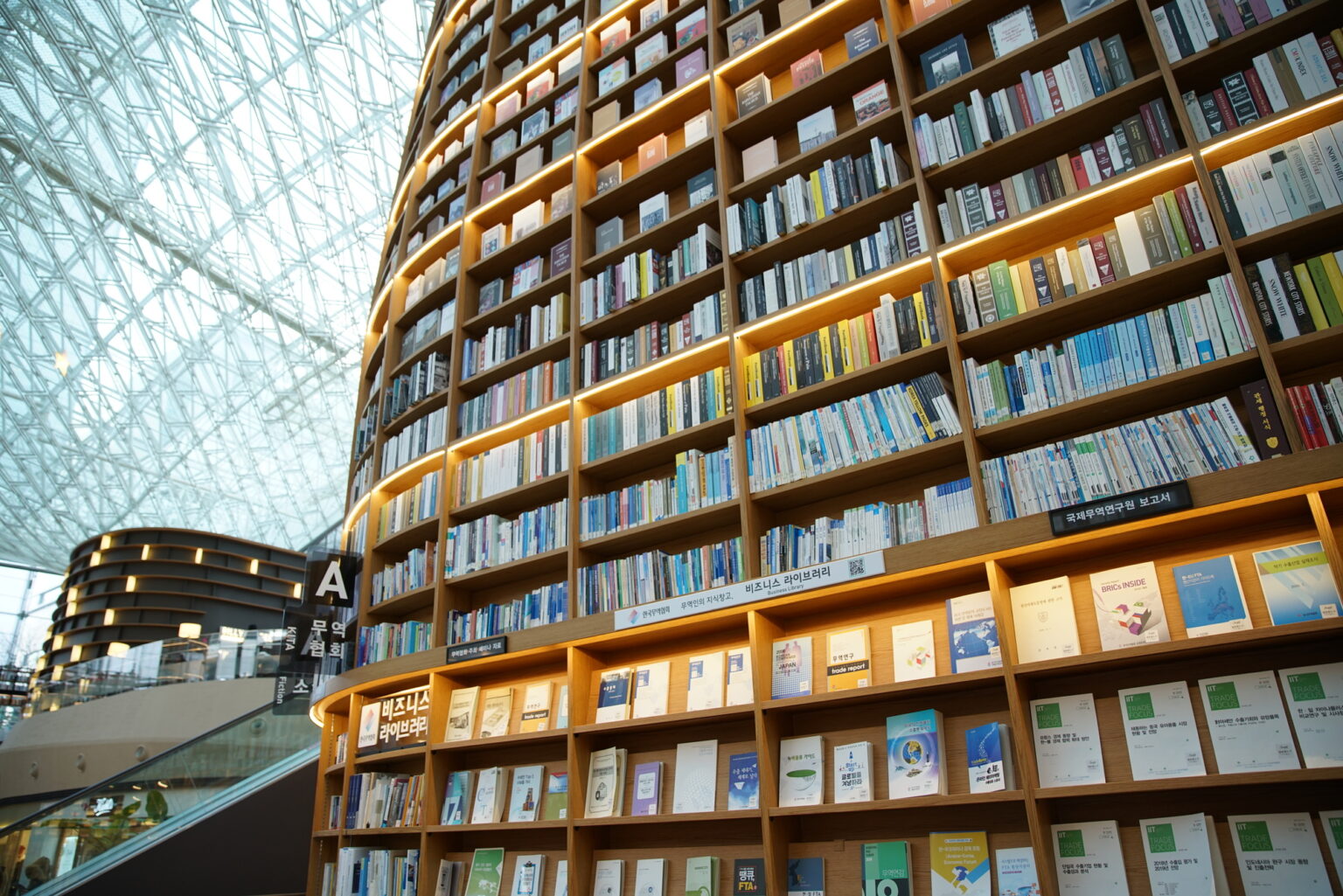 韓国の定番観光スポット17選！おすすめの絶品グルメや買い物エリアも紹介 | VELTRA旅行ガイド