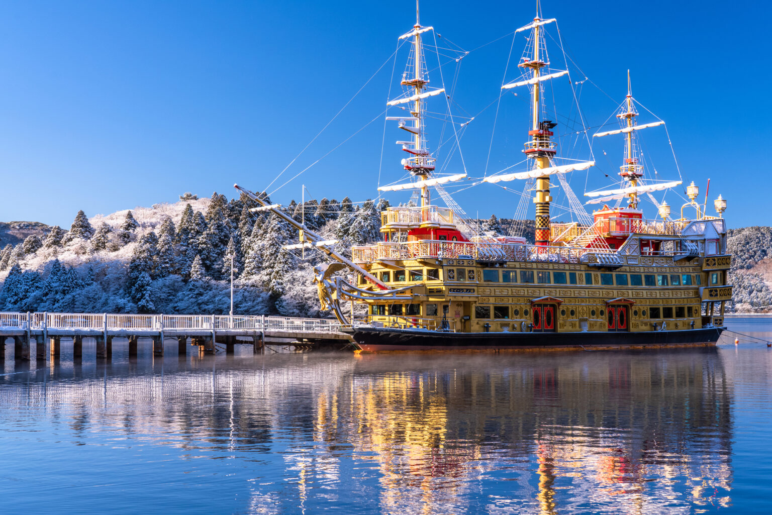 【8月観光ガイド】神奈川おすすめスポット13選！アクティビティも | VELTRA旅行ガイド