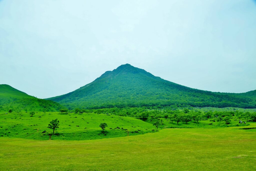 スイスへ行くならインターラーケン観光！自然と歴史の美しさを堪能できるスポット14選 | VELTRA旅行ガイド