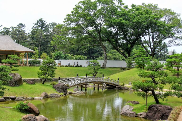 【8月観光】金沢おすすめスポット13選！花火大会や伝統文化体験も | VELTRA旅行ガイド