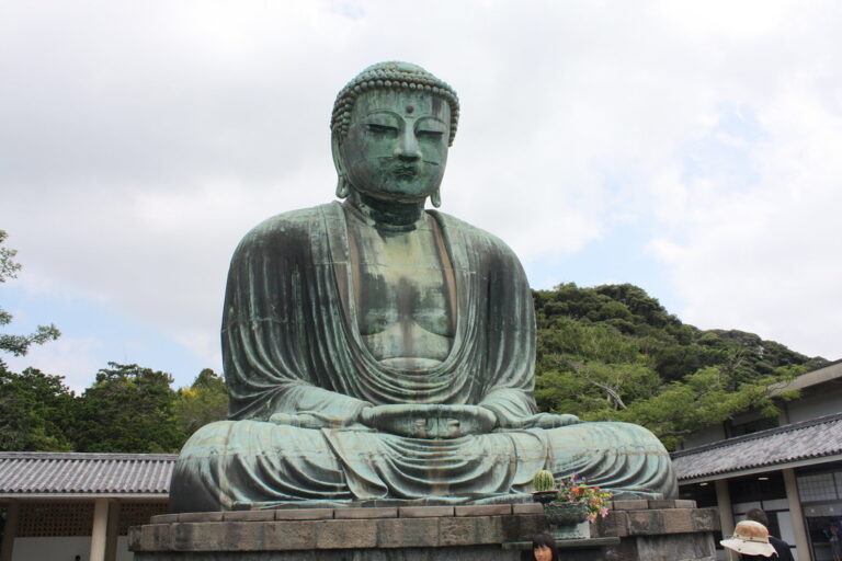 【10月観光ガイド】鎌倉おすすめスポット14選！紅葉やグルメなど | VELTRA旅行ガイド